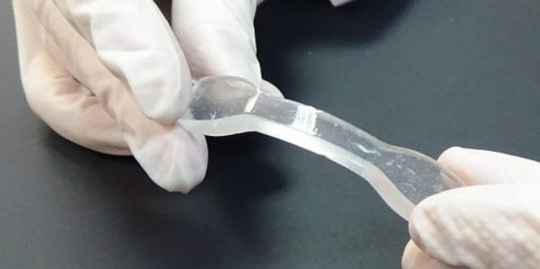 Investigadores alicantinos desarrollan un polímero autorreparable